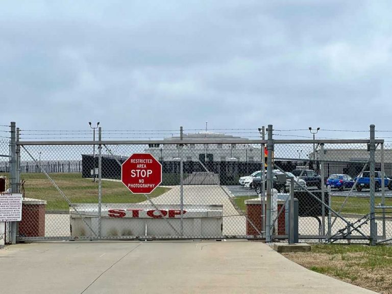 U.S. Quarantine: Secretive Details Stir Anxiety! | United Headlines